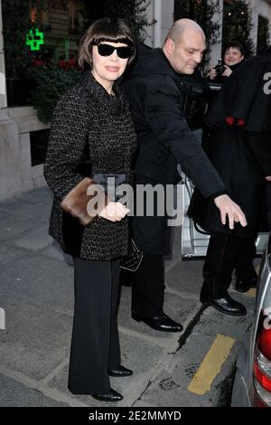 French singer Mireille Mathieu and her Mother Marcelle attends a press ...
