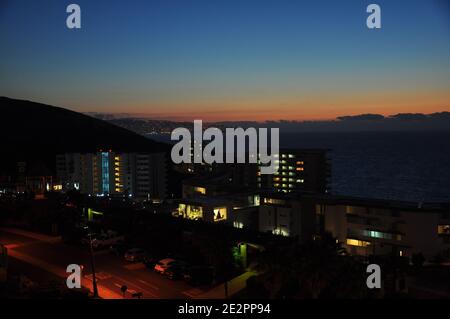 Sunset in Concon beach. Chile Stock Photo - Alamy