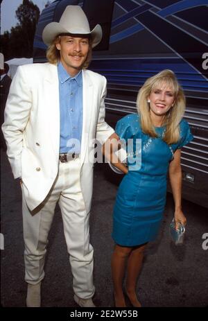 Alan Jackson And Wife Denise . 1991 Credit: Ralph Dominguez/MediaPunch ...
