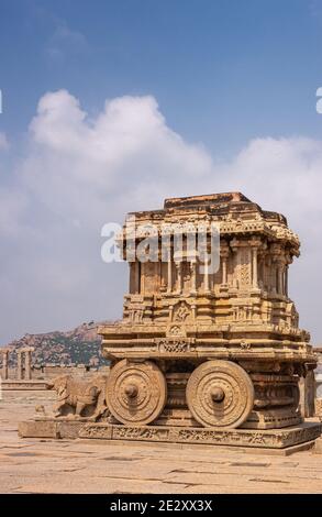 Wheel of Stone Chariot, Vitthala Temple, Hampi, Karnataka, India, Asia ...