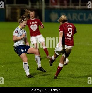 Bath, UK. 13th Jan, 2021. Nadine Hanssen and Chloe Logarzo hold on to ...