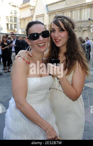 Beatrice Ardisson and her daughter Ninon attend the 'Paris Premiere ...