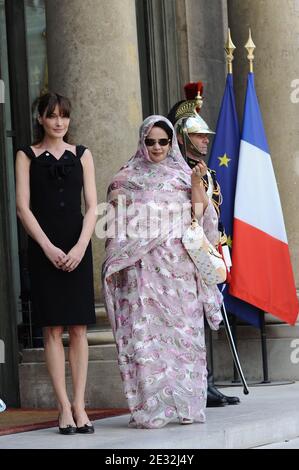 Mauritania's first lady Tekber Mint Melainine Ould Ahmed, Mali's first ...