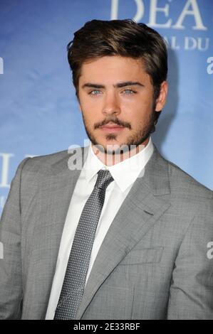Zac Efron in Charlie St. Cloud Stock Photo - Alamy