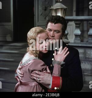 Gisela Knabbe als Gräfin und Andor Kaposy als Jose in Der Schwur, Regie ...