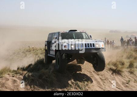 Hummer H3 sport Stock Photo - Alamy
