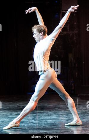 Male ballet dancer Edward Watson Stock Photo - Alamy