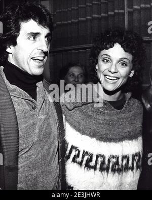 VALERIE HARPER Tony Cacciotti Credit: Ralph Dominguez/MediaPunch Stock ...