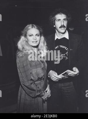 SALLY STRUTHERS Credit: Ralph Dominguez/MediaPunch Stock Photo - Alamy