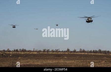 Marines conduct regimental helo assault during Talisman Sabre 150715 ...