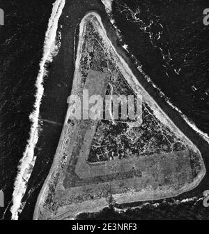 Marcus Island aerial photo 1945 Stock Photo - Alamy