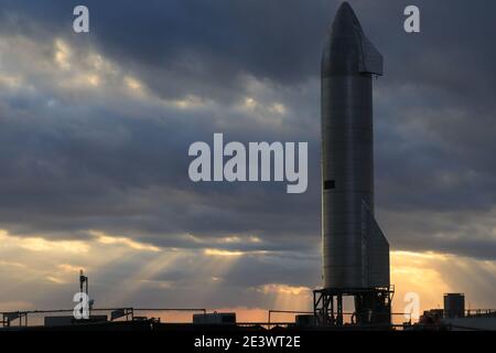 Starship at Spacex on launchpad Stock Photo - Alamy