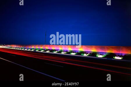 Hume freeway footbridge, Craigieburn Bypass, Hume freeway, Barry Road ...