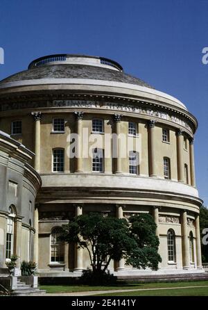 The historic Rotunda, built in Georgian times in Bushy Park, Teddington ...