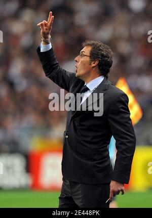 Bordeaux's Laurent Blanc during the French First League soccer match ...