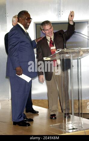 Jan. 16, 2003 - New York, New York, U.S. - K28582RM JAZZ DUO TUCK AND ...