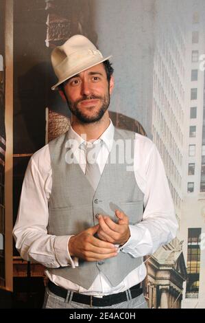 Charlie Winston, British singer and songwriter, performing live with ...