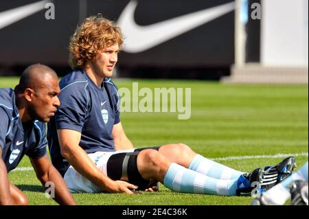 Racing Metro 92's Francois Steyn during the French Top 14 rugby match ...