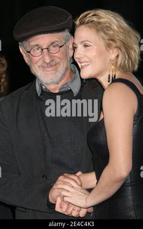 STEVEN SPIELBERG and DREW BARRYMORE in E. T. THE EXTRA-TERRESTRIAL ...