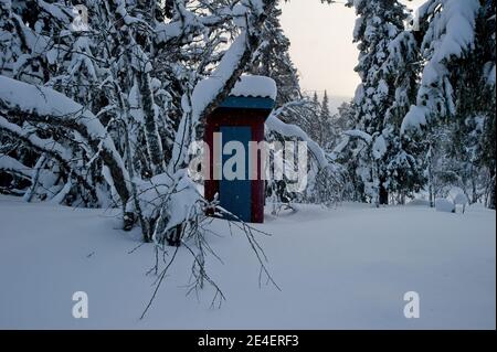 Beautiful winter scenes during a skiing trip in Vemdalen in Jämtland ...