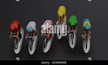 Miniature model cyclists racing each other Stock Photo - Alamy