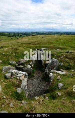 Loughcrew passage tomb,passage tombs,burial site,burial sites,ritual ...