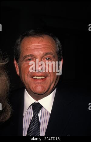 Alan King 1988 Credit: Ralph Dominguez/MediaPunch Stock Photo - Alamy