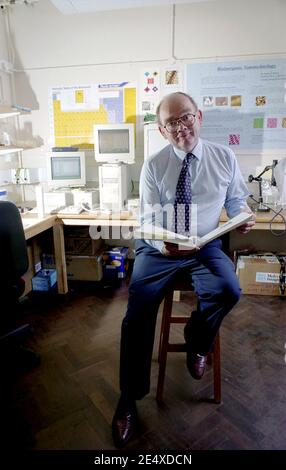 Professor Allen Hill Oxford University physicist Stock Photo - Alamy