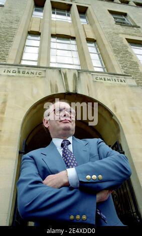 Professor Allen Hill Oxford University physicist Stock Photo - Alamy