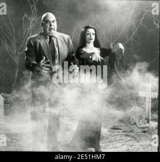 ED WOOD, Lisa Marie, 1994, © Buena Vista/courtesy Everett Collection ...
