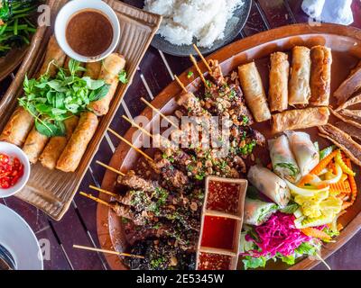Vietnamese restaurant condiments Stock Photo - Alamy