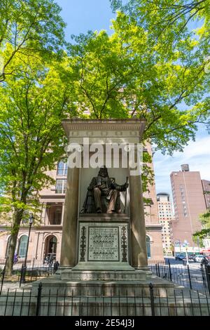 Peter Cooper statue Cooper Union NYC Stock Photo - Alamy