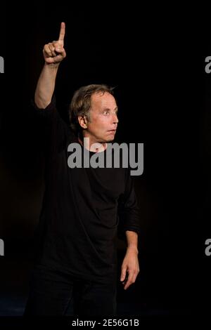EXCLUSIVE. French actor Fabrice Luchini performs his show 'Le Point sur ...
