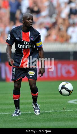 PSG's Claude Makelele during the Friendly soccer match, Paris Saint ...