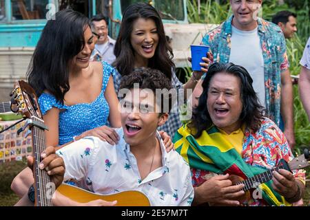 FINDING OHANA, (aka FINDING OHANA), from left: Kea Peahu, Alex Aiono ...