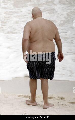 Exclusive!! Rapper Fat Joe (aka Fat Joe da Gangsta) beachside with his ...