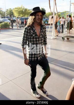 Cisco Adler- MTV - vma Awards 2008 on the Paramount Lot In Los Angeles ...