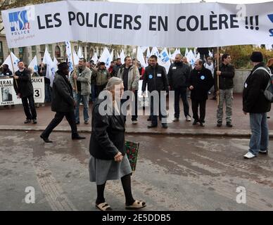 Policemen's trade unions demonstrate in Lyon, France on November 18 ...