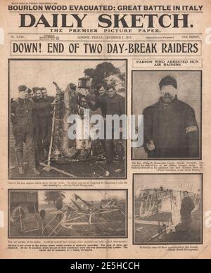 1917 Daily Sketch Air Raid on London Stock Photo - Alamy