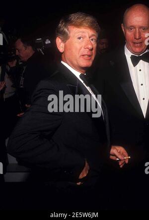Ted Koppel 1990 Credit: Ralph Dominguez/MediaPunch Stock Photo - Alamy