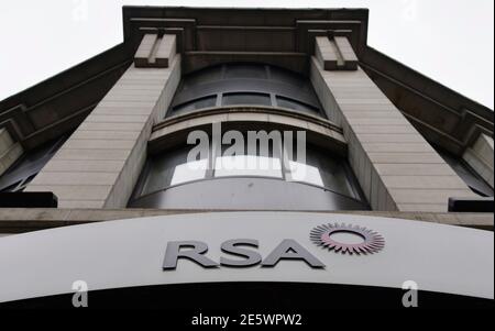 RSA insurance group logo outside London headquarters Stock Photo - Alamy