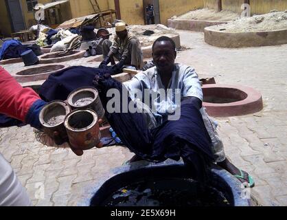 Dye pits, Kano, Nigeria Stock Photo - Alamy