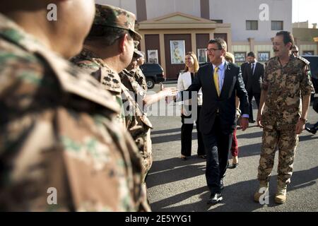Members of the Jordanian Armed Forces Special Task Force, Air Force ...