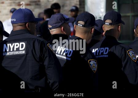 NYPD unit Anti-terrorism counterterrorism Police officers carrying ...
