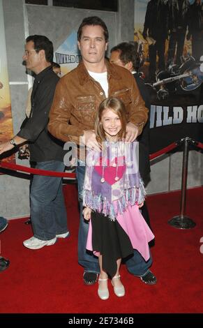 Ray Liotta and daughter Karsen attend the Hannah Montana and Miley ...