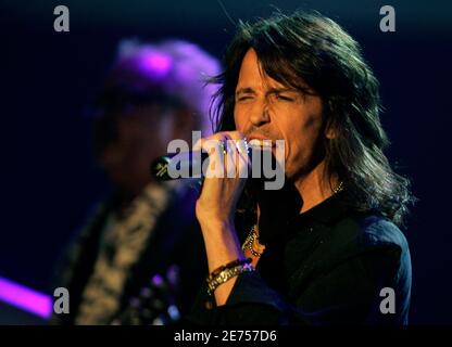 Lead Singer Kelly Hansen of the rock band Foreigner, during a live ...