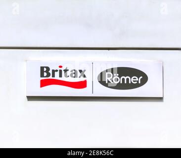 Home Car Logo vector Stock Photo - Alamy