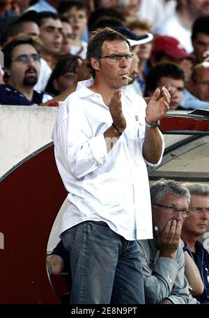 Bordeaux coach Laurent Blanc during the soccer training session at ...