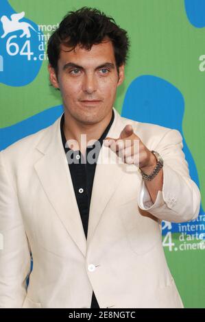 ATONEMENT, director Joe Wright, on set, 2007. ©Focus Features/courtesy ...