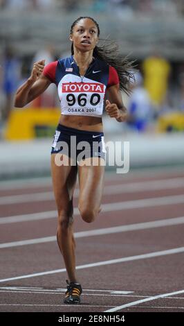 USA'ss Allyson Felix competes on women's 200 meters quarter-final ...